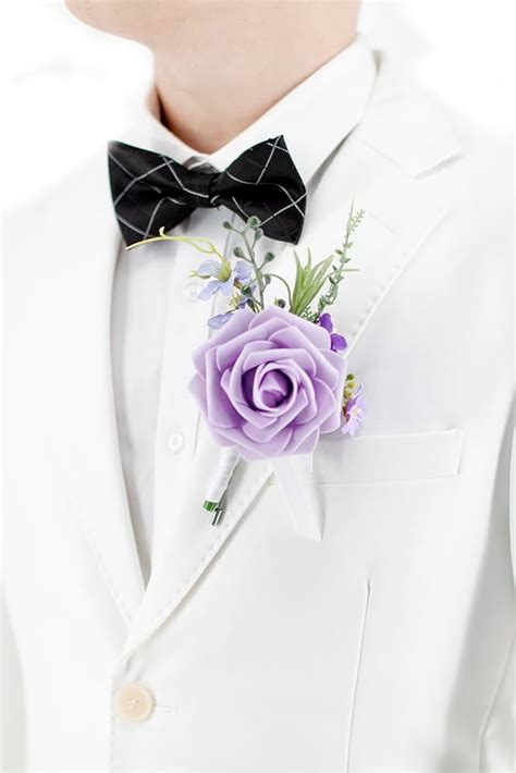 Rubor De Boda Morado Y Dorado Probando Un Rubor Morado Que Actúa Con