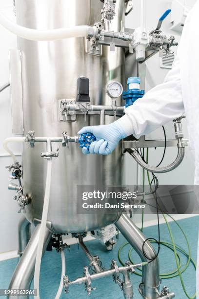 Fermentation Laboratory Photos And Premium High Res Pictures Getty Images