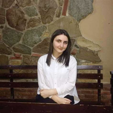 წე­რი­თი თხზუ­ლე­ბა ახალი განათლება