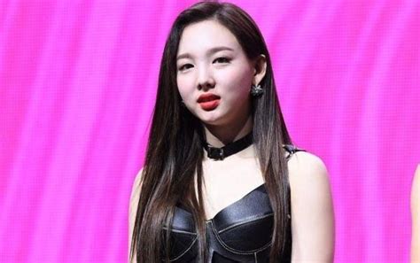 Buka Bukaan Baju Desain Baju Pengantin Pesta Dan Kondangan