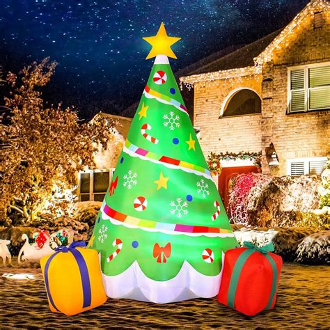 Branching Out In Bizarre Ways Weirdest Christmas Trees Stay Weird