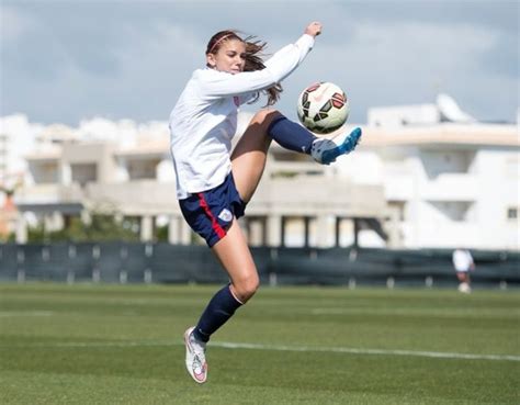 Alex Morgan Sexiest Hottest Pics Of American Soccer Player Reckon Talk