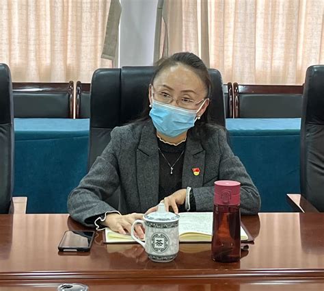 校党委委员、副校长任洁赴美术与设计学院调研并指导工作 贵州师范学院设计学院 校党委委员、副校长任洁赴美术与设计学院调研并指导工作 贵州师范学院设计学院