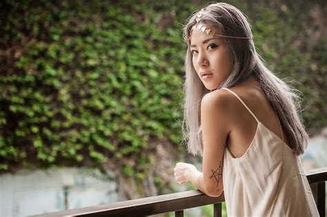 Shades Of Nude FERAL CREATURE