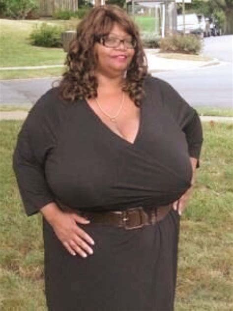 Annie Hawkins Meet The Woman With The Largest Natural Breasts In The