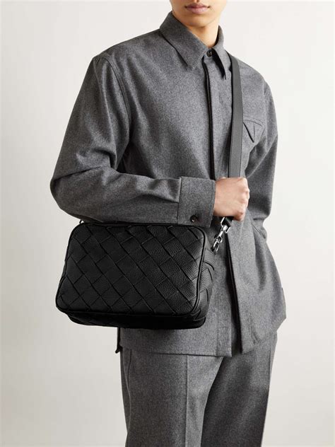 인터레치아토 풀그레인 가죽 메신저 백 BOTTEGA VENETA 미스터포터