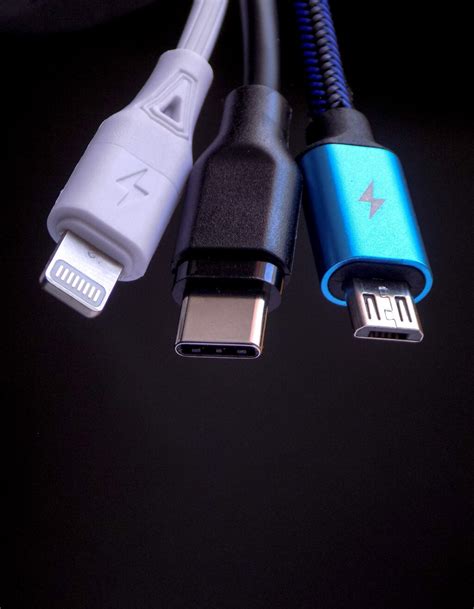 Lightning Vs Usb C Whats Different And Which Is Better