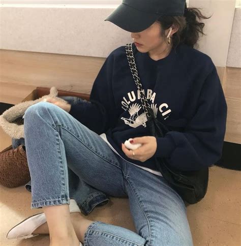 Clothes에 있는 Olivia M님의 핀 옷 스타일 의상 코디 한국 여자 패션