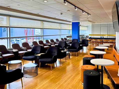 Wingtips Lounge Chicago Ord Airport Terminal 5 Aeropuerto Internacional