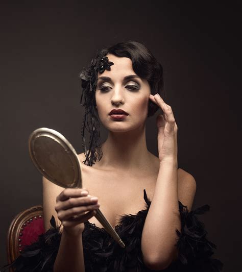 Sexy Boudoir Selfie Photography Tips From Actual Photographers