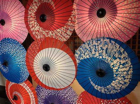 【袋井市】豊沢の法多山で、素敵な「和傘アート」の展示が始まっています！期間は2024年12月1日（日）まで♪ 号外net 磐田市・袋井市・掛川市