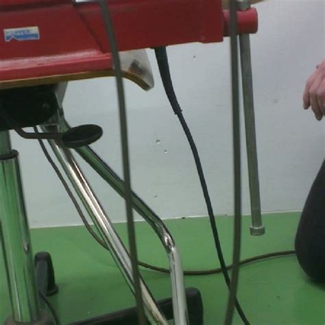 A Rapidly Spinning Roller Chain As Seen On The Experimental Setup The Download Scientific