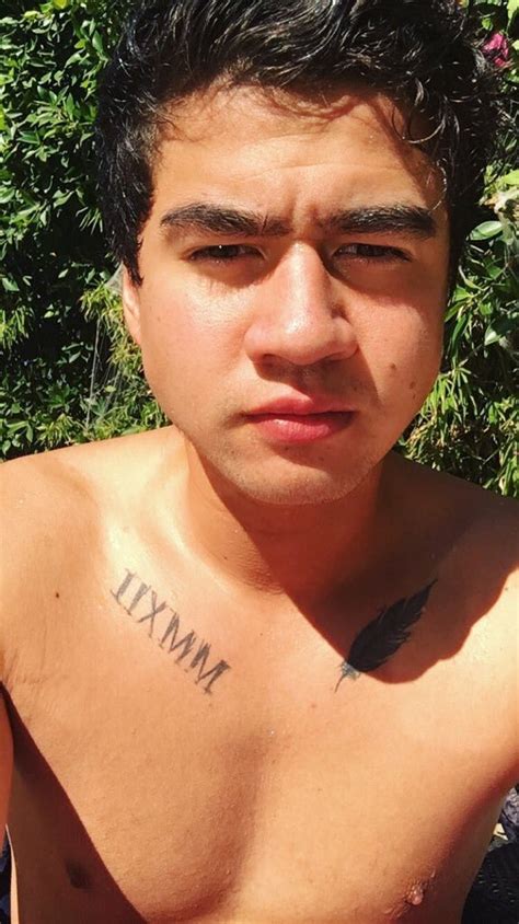 5 Seconds Of Summer Calum Hood Tattoo