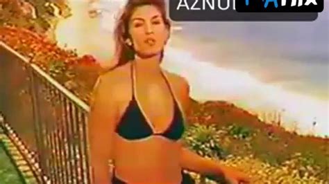 Cindy Crawford Bikini Scene In House Of Style