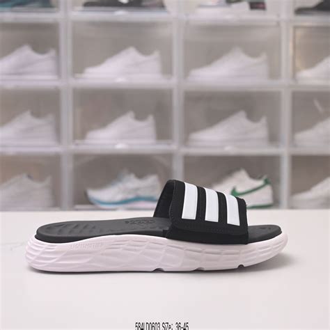 Тапочки adidas - купить с доставкой по выгодным ценам в интернет ...