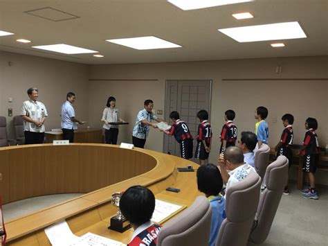 松本 哲治 浦添市長fbページ 今日も嬉しい訪問者。