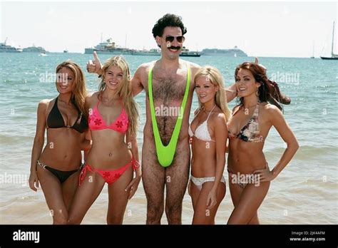 Sexy Hot Maria Bakalova Bikini Pics