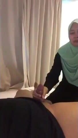 Cikgu Bertudung Hisap Henjut Watch Online Gig Sex