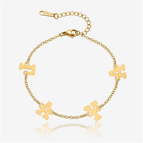 Letters Bracelet Dorado