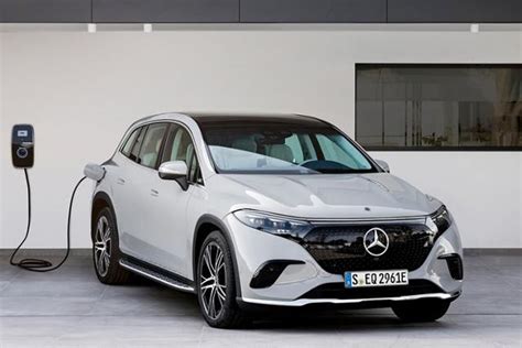 리뷰 화려하게 피어난 전기차 시대의 Suv 메르세데스 벤츠 Eqs Suv 한국일보