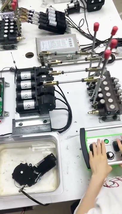 Machine Nokhianokhikaamnivato Automobile Robotics Robot Cnc Youtube