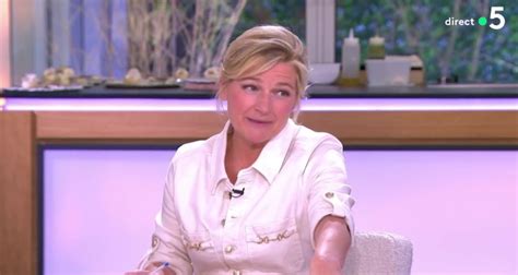 C à Vous Une Star Internationale Frôle Laccident Anne Elisabeth Lemoine Vole à Son Secours