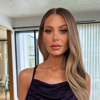 Bangles Front Woman And S Icon Susanna Hoffs Isn T Obsessing About Aging I Don T Want