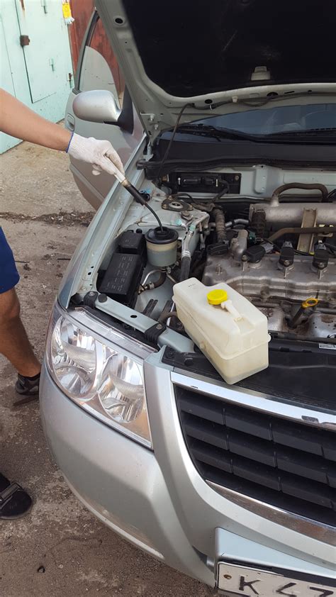 Масло ГУР. — Nissan Almera Classic (B10), 1,6 л, 2006 года | плановое ...