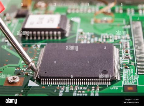 Micro Chip Hi Res Stock Photography And Images Alamy