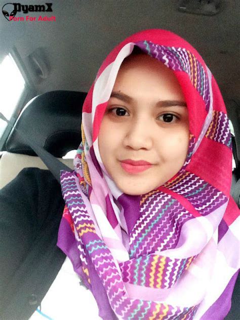 Temen Kampus Berjilbab Ternyata Binal NyamX