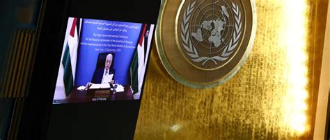 Sa Billionaire Douw Steyn Dies At 73