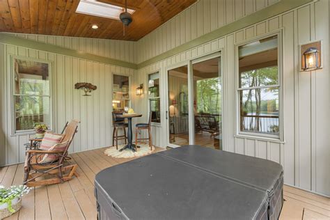 100 Amakola Court Brevard Nc 28712 4137063