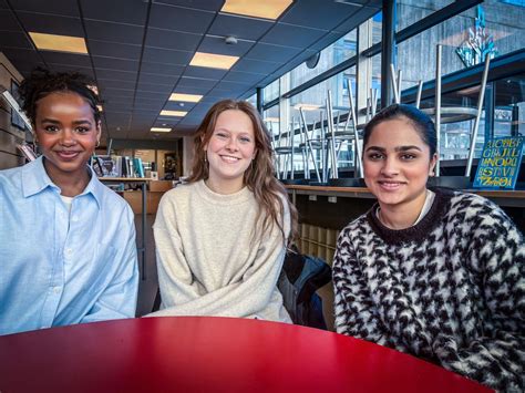 To Av Tre Norske Jenter Har Opplevd Hets På Nett