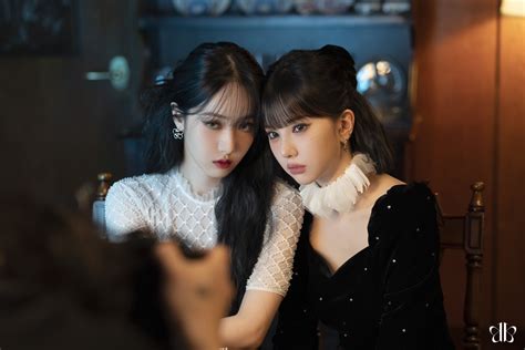 Cre Vivizfanclub Kpop Girl Groups Kpop Girls Cloud Dancer Ultra