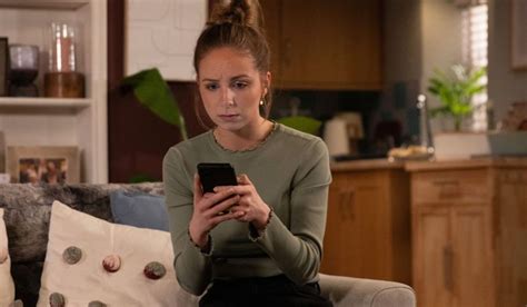 Emmerdale Spoilers Belle Takes A Stand Against Tom