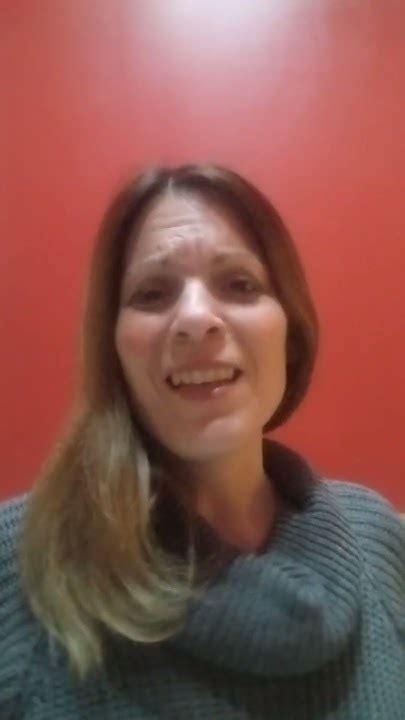 Singing Greek ελληνικο τραγούδι Youtube