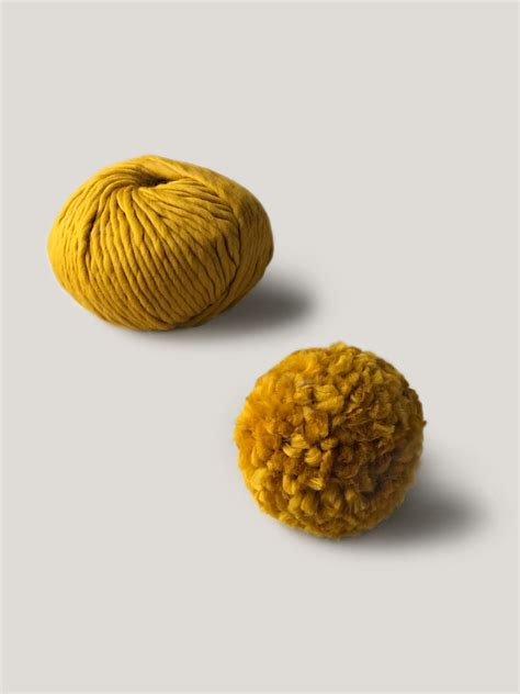 Crazy Sexy Wool Super Chunky Mustard Sally Pom Maker