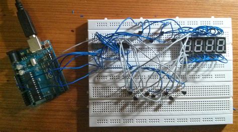 Geek Multiplexing 4 Digit 7 Segment Dengan Shift Registers Dan 7 Segment Decoder