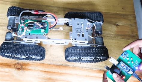 Diy Remote Controlled Tank Using Arduino A Must Do Robotic Project