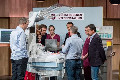 Hm 🤔 Wo Waren Wir Denn Da 😉 Fotocredits Mg Rtl D Bernd Michael Maurer Jens Christian