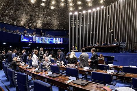 Senado Aprova Pec Que Torna Feminic Dio E Estupro Crimes Imprescrit Veis Rdctv Rede Digital