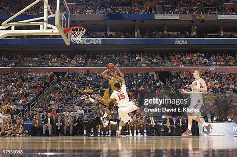 A Denmon Photos Et Images De Collection Getty Images