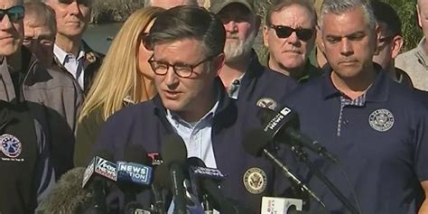 Progressives Say Absolutely No Reason Dems Should Help Gop Eviscerate Key Programs R Politics