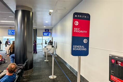 Delta Air Lines Domestic First Class Review The Points Guy The