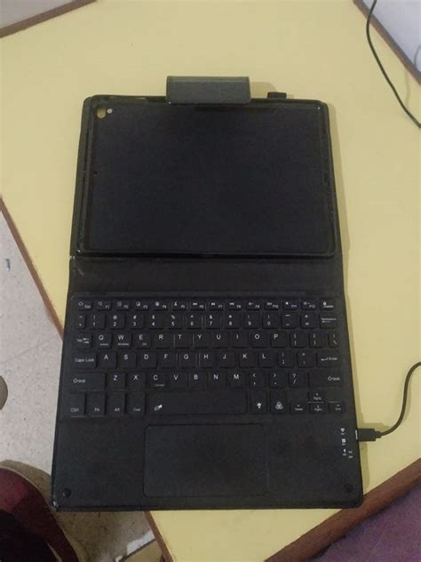 Hom Detachable Wireless Bluetooth Keyboard Built In 7 Colors Backlight Trackpadtouchpad Tablet