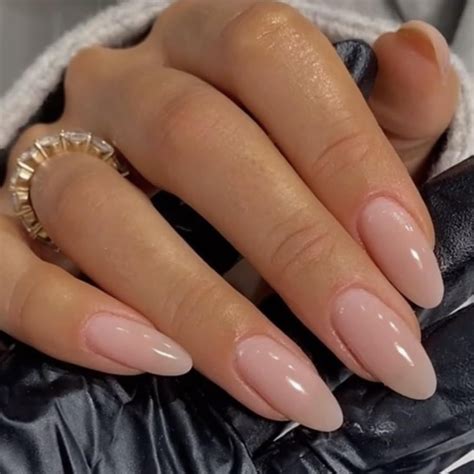 Pin On Oval Nails