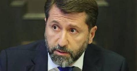 Կարեն Անդրեասյանին լրացուցիչ մեքենա եւ թիկնապահներ են ուղեկցում