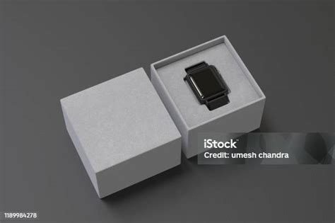 브랜딩 및 모의를 위한 하드 박스 포장이 있는 스마트 시계 3d 렌더링 그림입니다 0명에 대한 스톡 사진 및 기타 이미지 0명 3차원 형태 검은색 Istock