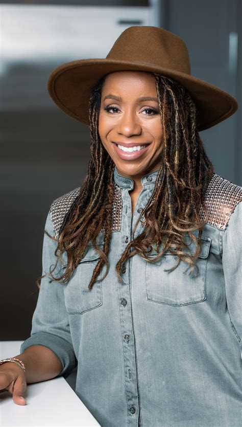 Get To Know Jada Edwards Lifeway Women