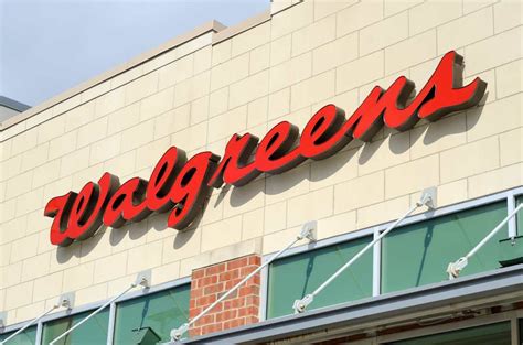 Sycamore Partners Looking To Split Walgreens Into Three Parts Wba Nasdaq Seeking Alpha